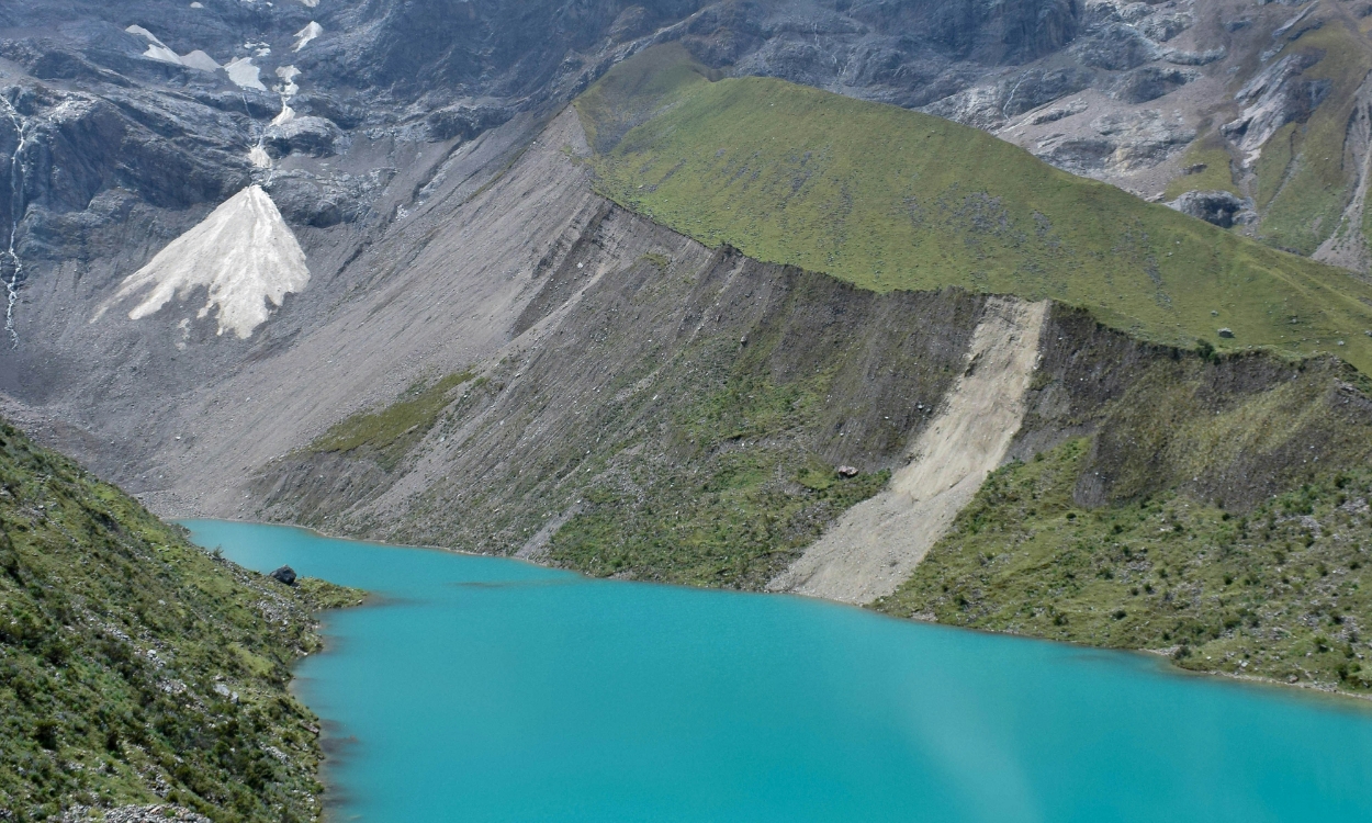 Humantay Lake Elevation: Discover Peru’s Stunning High-Altitude Gem